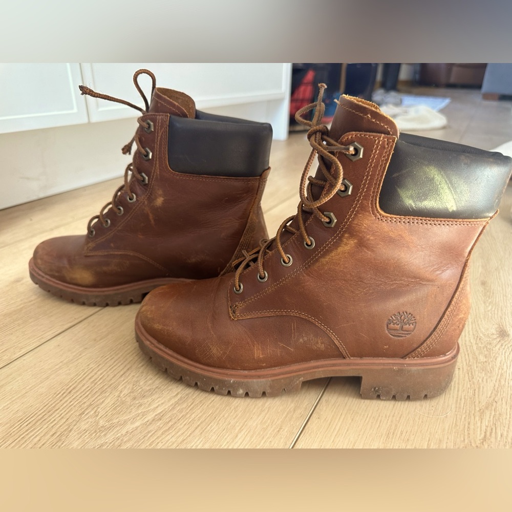 Timberland Size 7 Leather Boots. - Gem